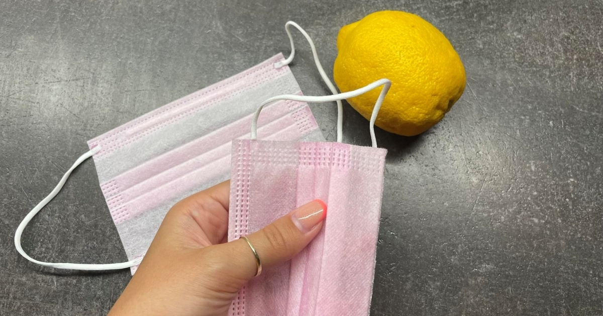 Využijte roušku na výrobu přírodního osvěžovače WC